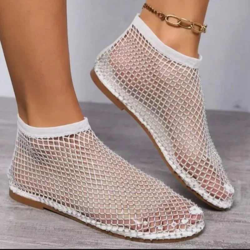 Hot Women's Shoes Luxury Diamond Round Head Ladies Shoes on Offer Women ...