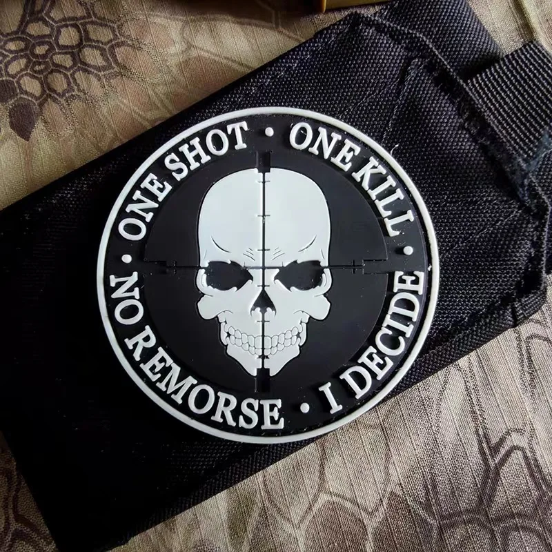 PVC-Sniper-Rifle-Hook-and-Loop-Patch-Personality-Skull-Morale-Badge ...