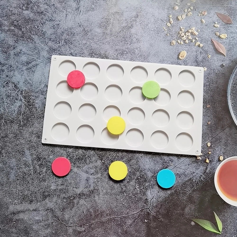 24-Piece-Disc-Sugar-Flipping-Chocolate-Silicone-Mold-DIY-Candy-Pudding ...