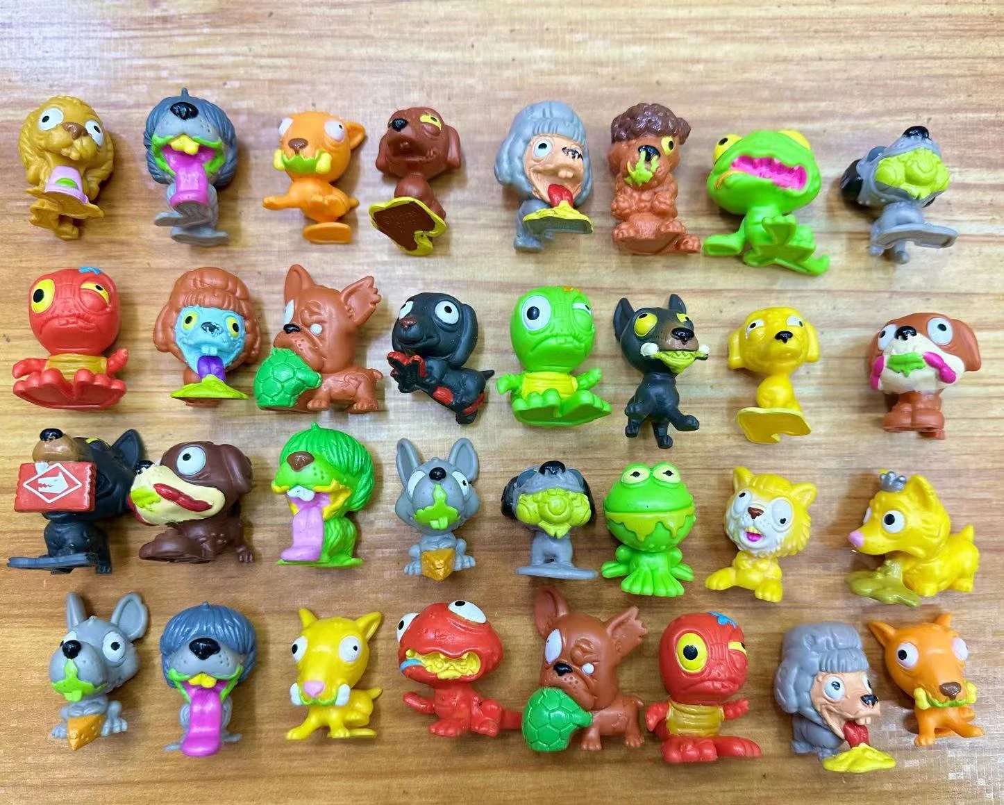 10pcs Original The Ugglys Pet Shop Figurine Dog Toys Pet Store Animal 10pcs Original The Ugglys Pet Shop Figurine Dog Toys Pet Store Animal