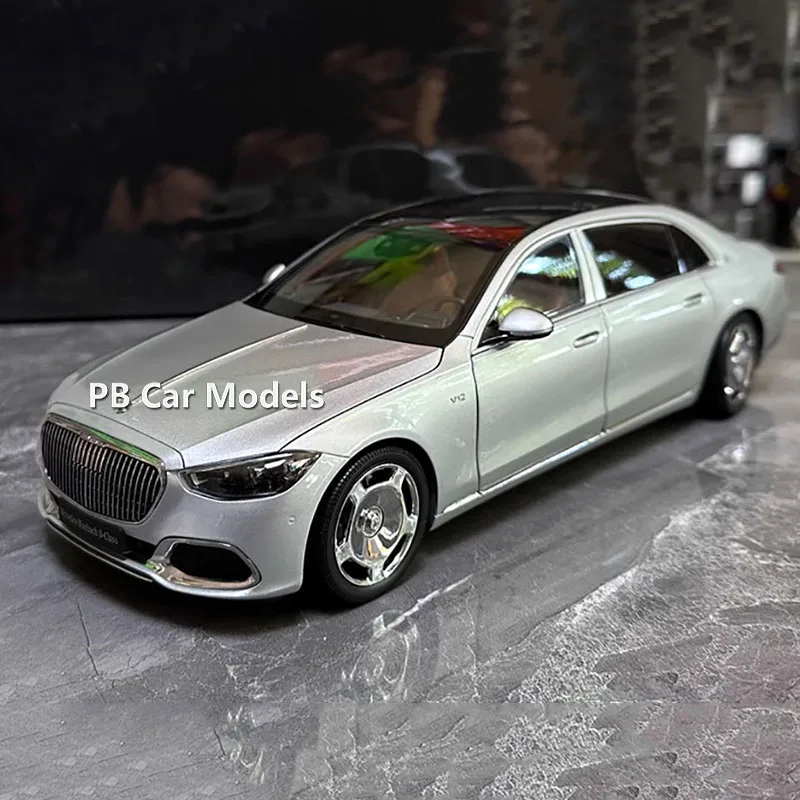 AR-AlmostReal1-18-Maybach-S-Class-S680-2021-alloy-static-vehicle-model.jpg