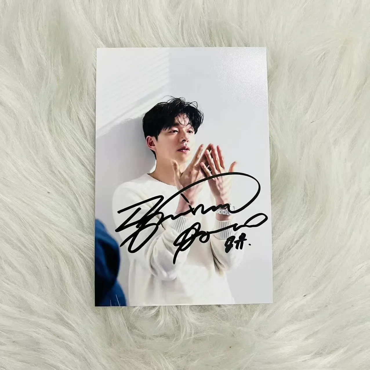 Yoo Gong Signature Photo Hand Signed Photo Fans Collection Gift ...
