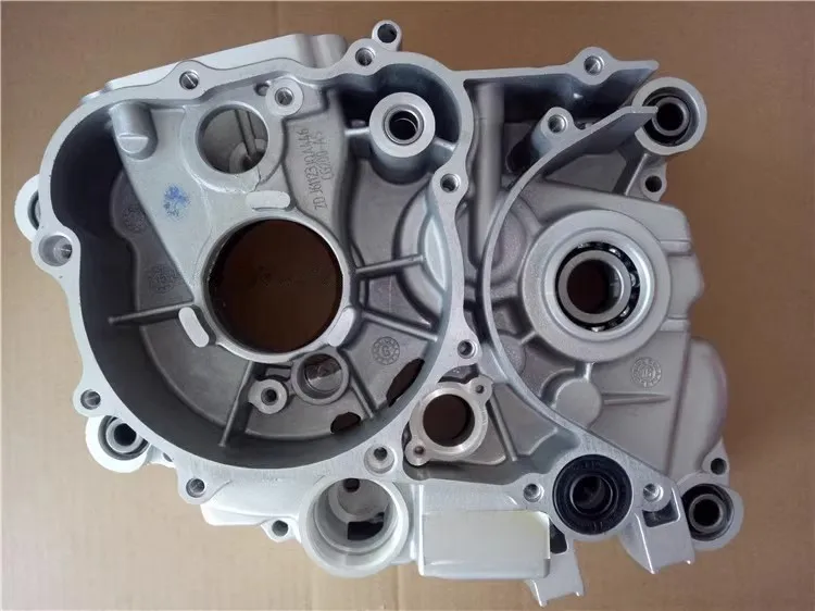 CG200-A-ZONGSHEN-Water-Cooled-Motorcycle-Engine-Crankcase-Left-Right ...