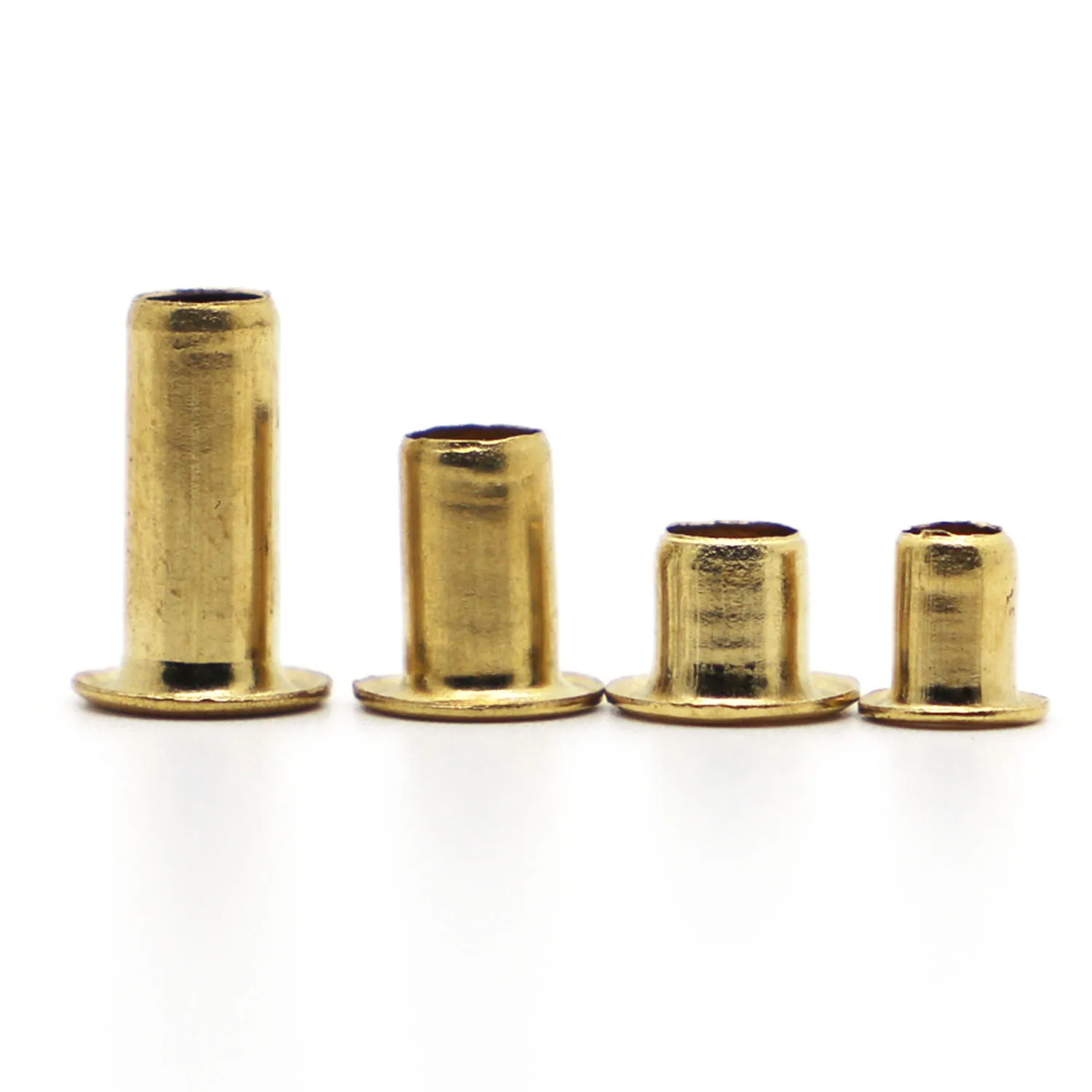 M0.9 M1.3 M1.5 M1.7 M2 M2.5 M3 M4 M5 M6 rivetti tubolari circuito ...