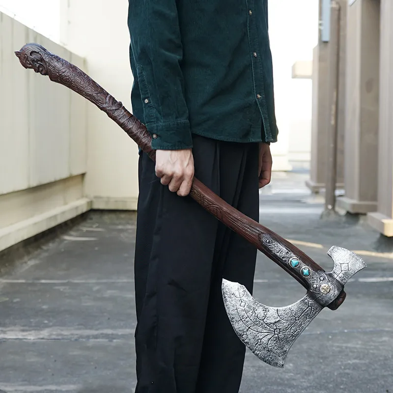 God-Of-War-1-1-Leviathan-Cosplay-War-Beast-Ghost-Axe-Guardian-Shield ...