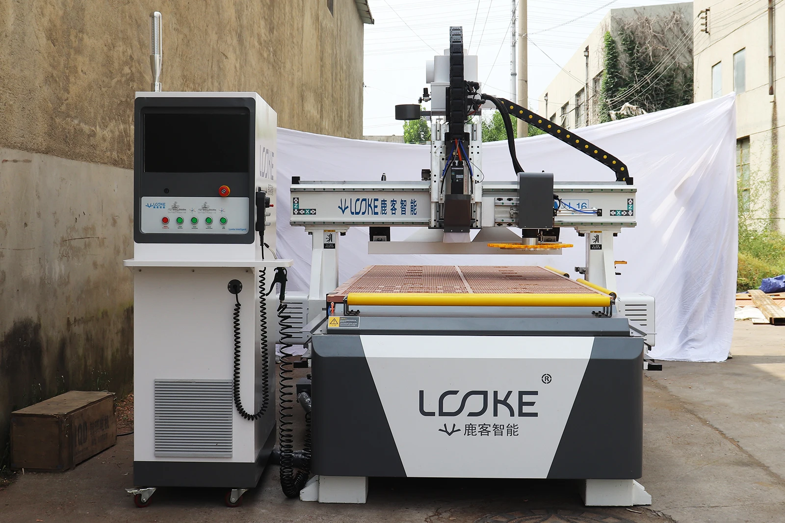 1325-1530-2030-2040-3D-Woodworking-Cutting-Milling-4-Axis-5axis-Atc ...