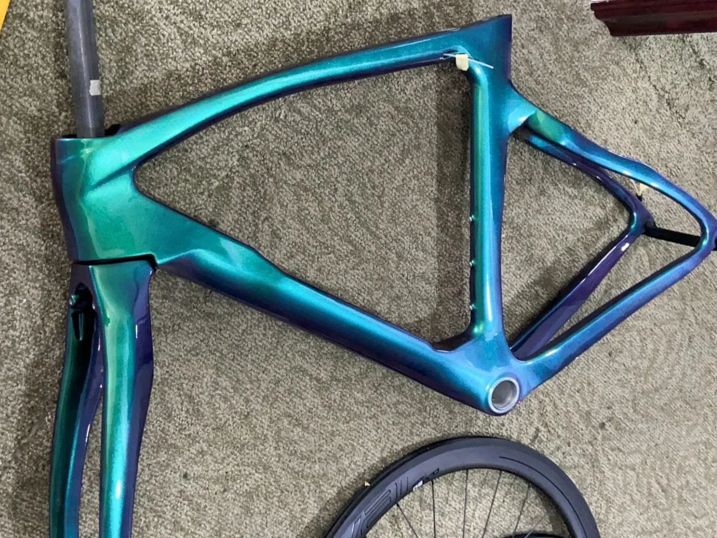 Top-Sale-Chameleon-F12-Carbon-Road-Bike-Frame-Disc-Brake-Thru-Alex ...