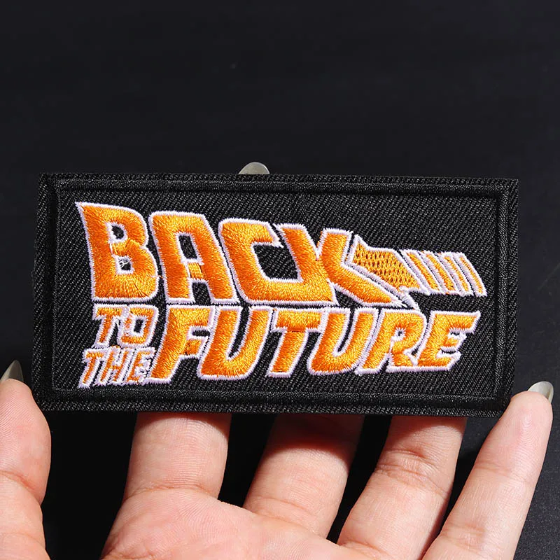 De-Volta-para-o-Futuro-Cartas-Patch-Bordado-Listras-na-Roupa-Patches-para-Roupas-Ferro-em.jpg