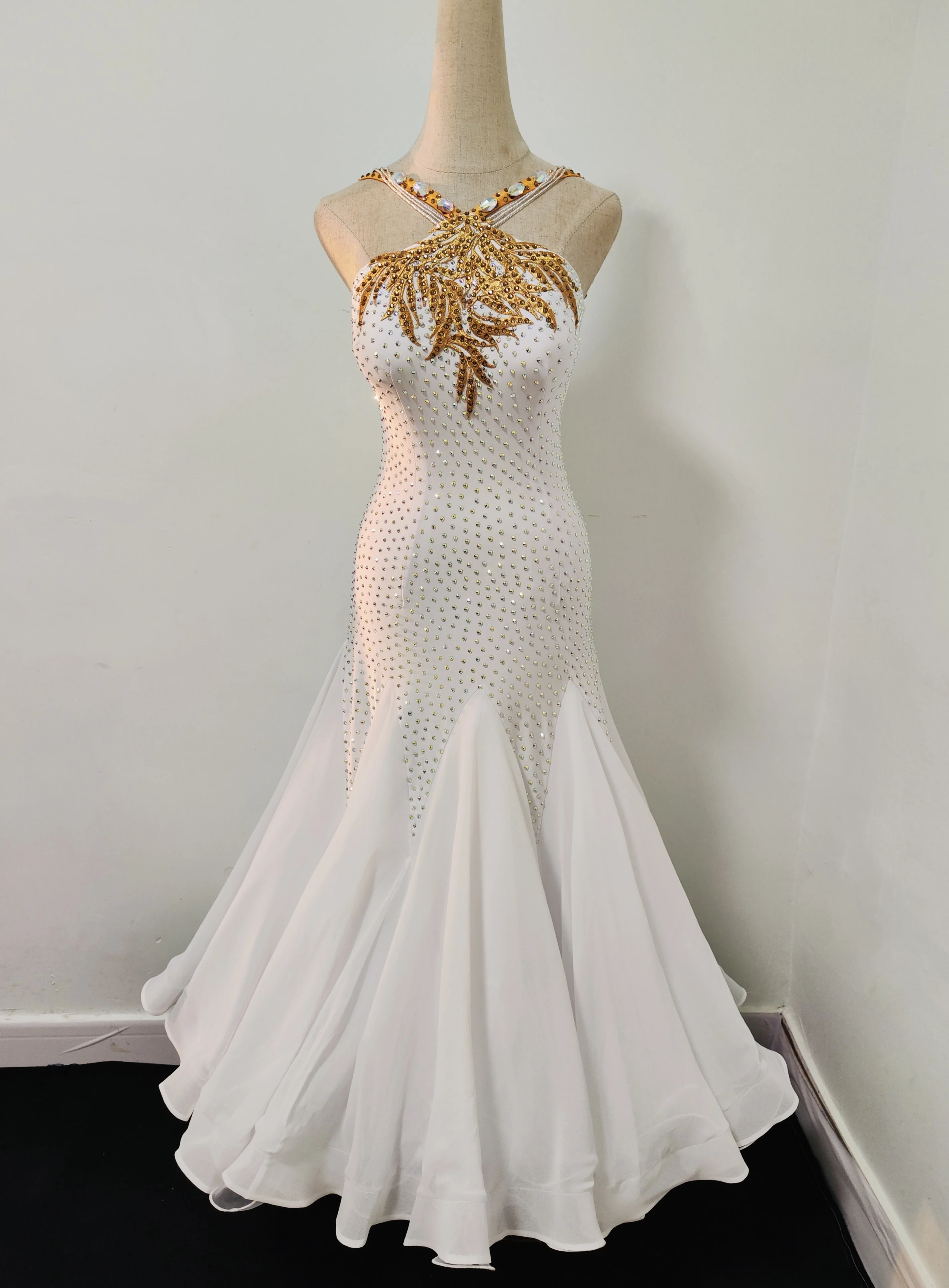 Advanced-Ballroom-Competition-Dance-Dress-Women-White-Sparkle-Waltz ...