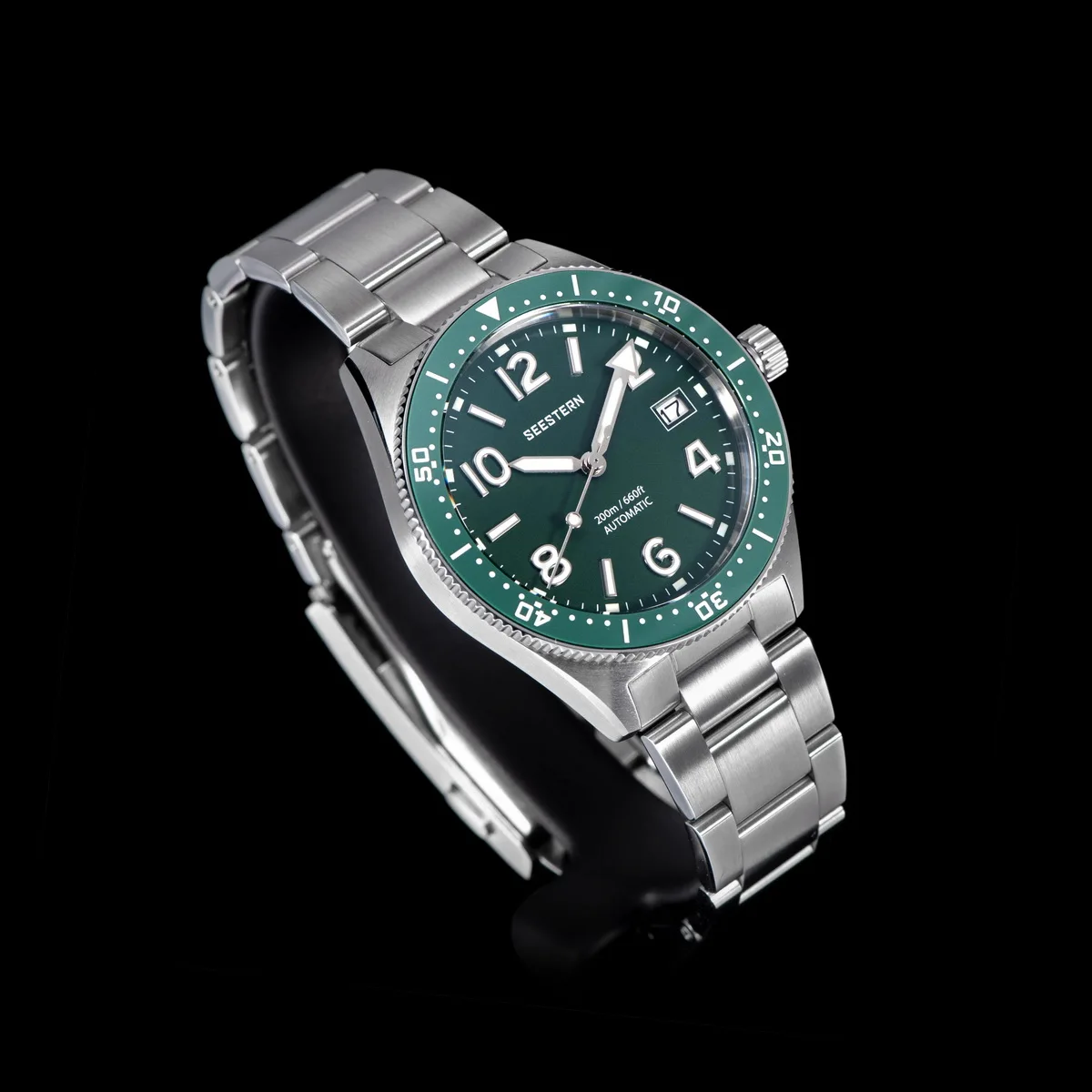 A homage of the Glashutte SeaQ - Seestern Skin diver w/ on the fly ...