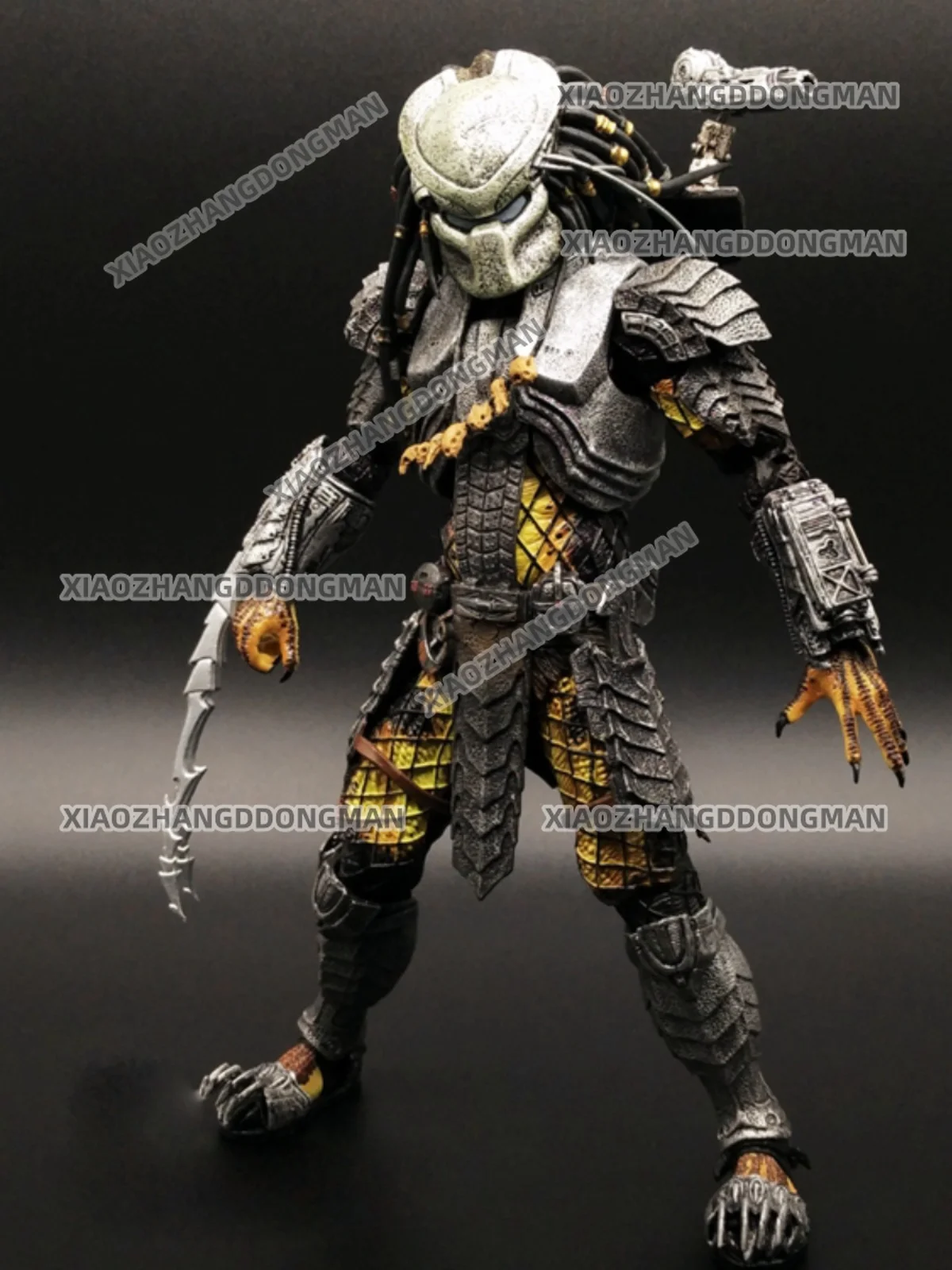 Modelo-de-mano-Predator-AVP-Alien-Dog-Celtic-Elder-lobo-solitario ...