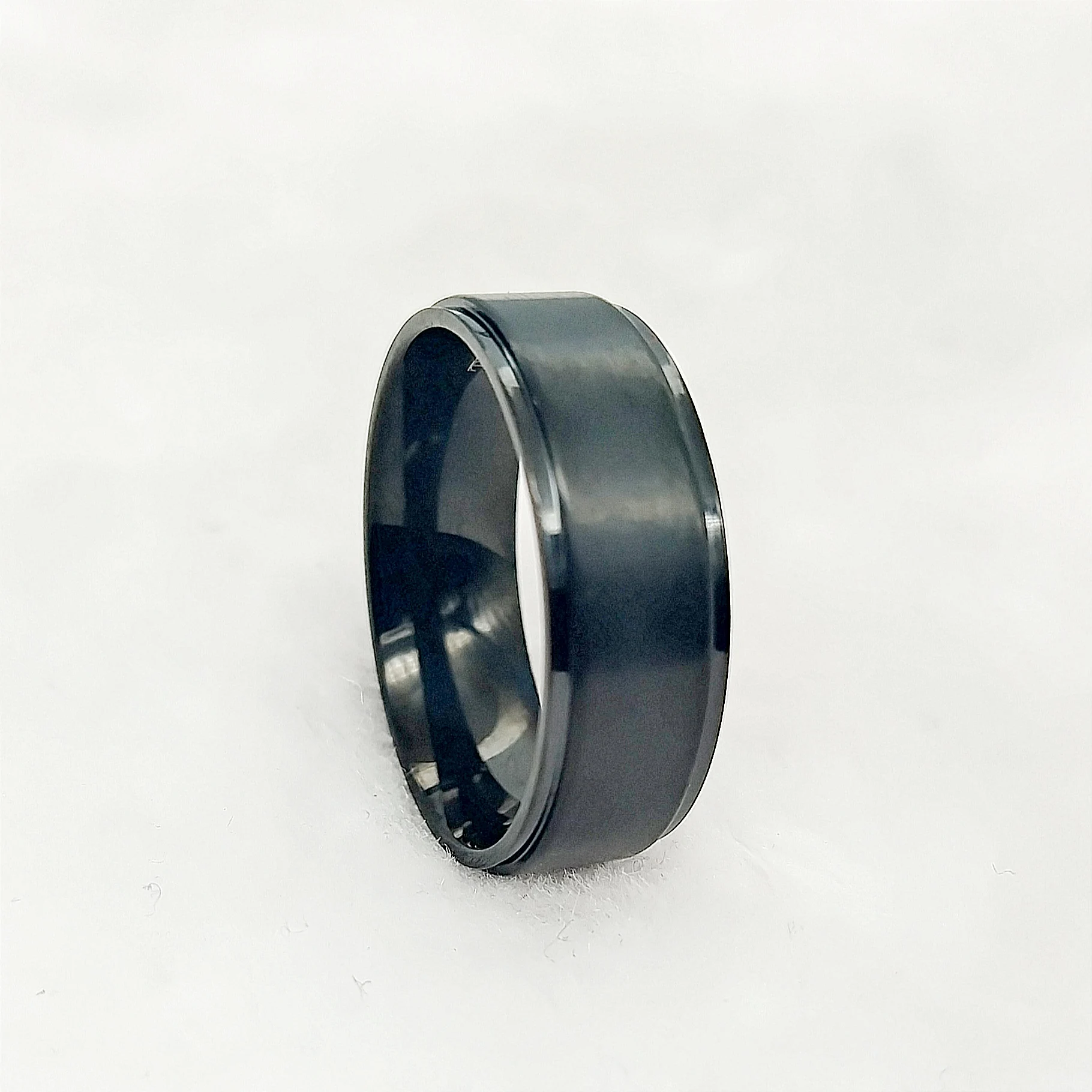 Titanium rings wholesale store