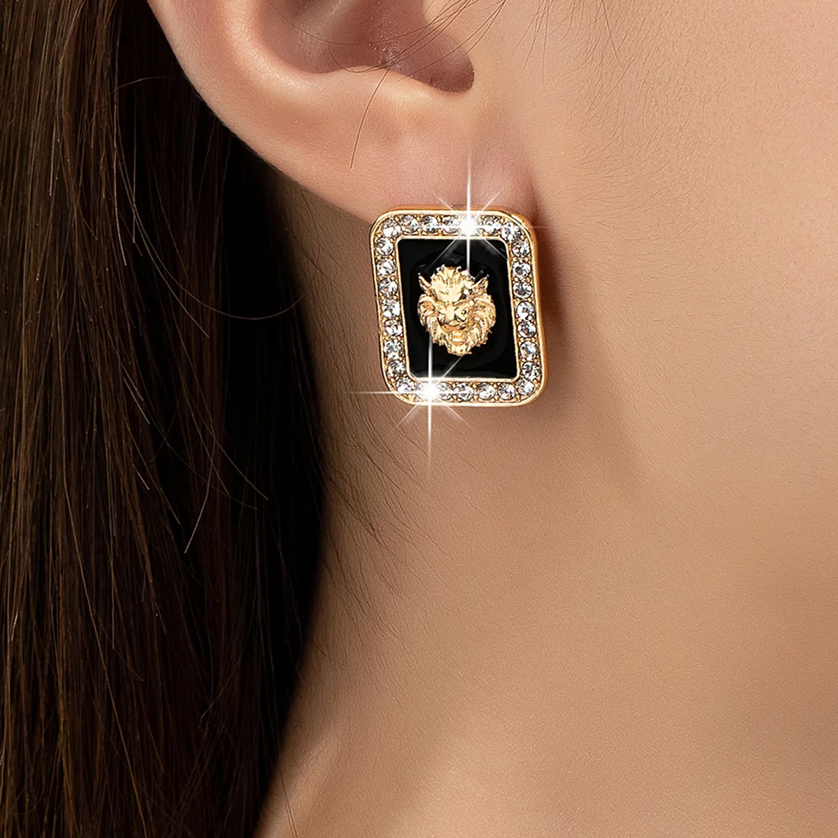 Golden-Lion-Head-Square-Earrings-Female.jpg
