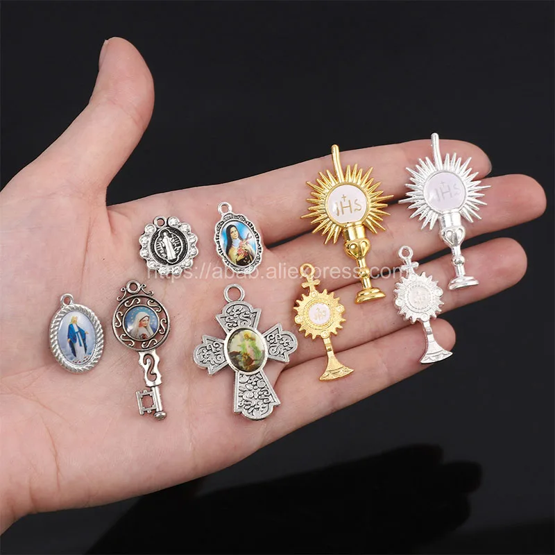 10 Pieces / Religious Gilded Jesus Christ Icon, Holy Jesus Gold Chalice ...