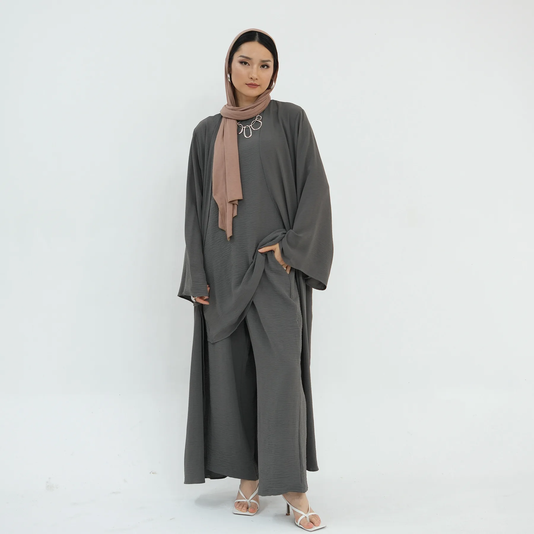 Islamic Clothing Grey And Black Abaya 🛋️ Muslim Women Clothing Pieces ...