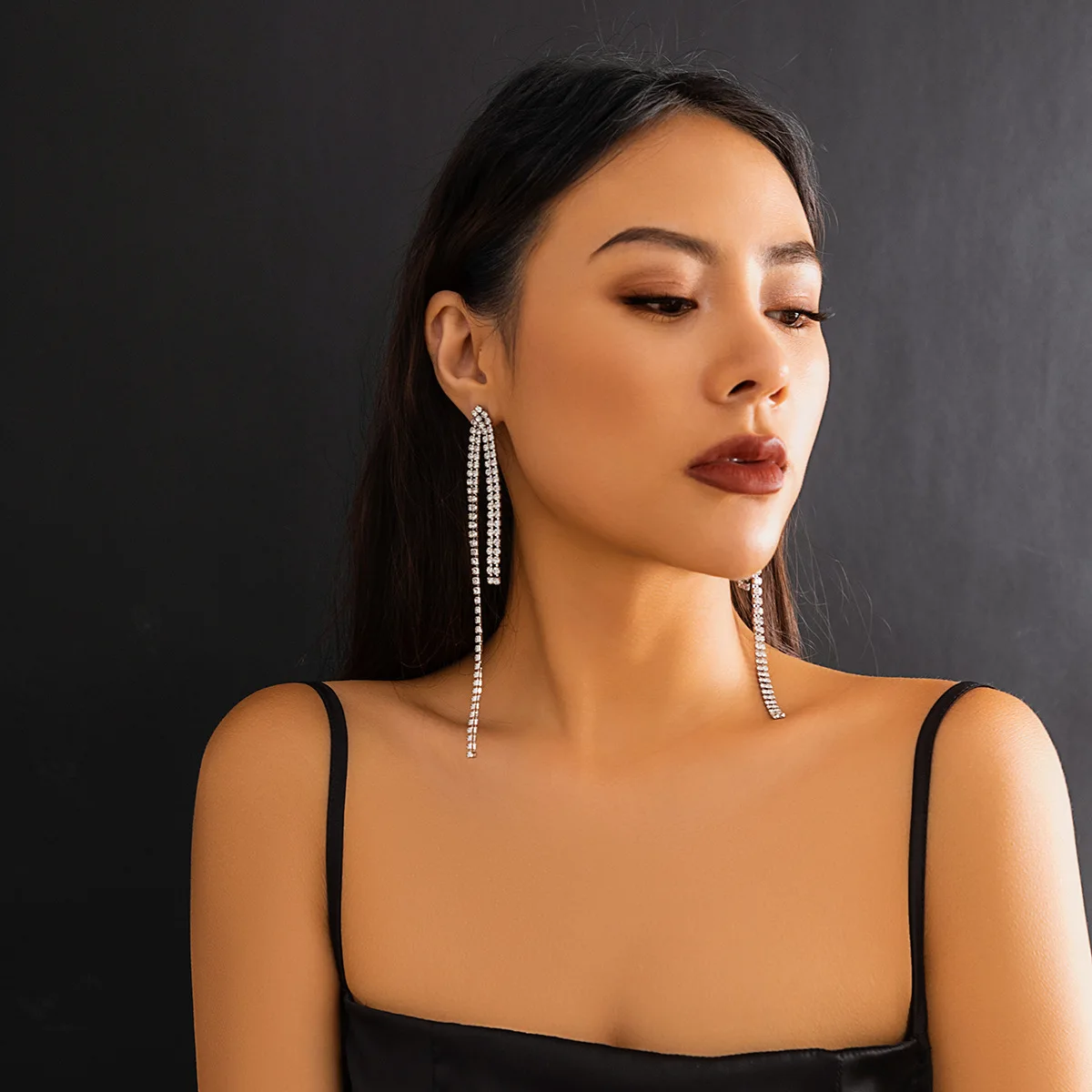 Simple-Rhinestone-Tassel-Earrings-for-Women-Temperament-Light-Luxury ...