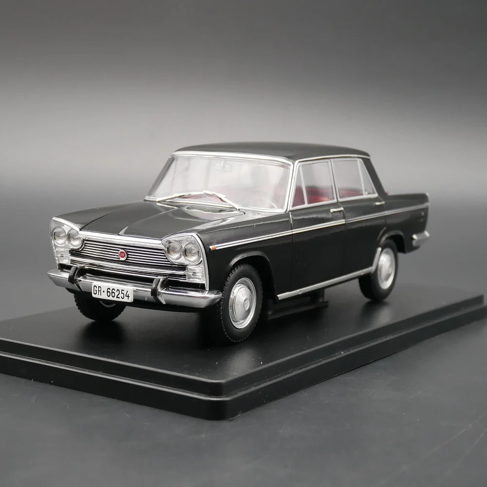 Diecast-Ixo-1-24-Scale-Seat-1500-1971-Seat-Alloy-Metal-Classic ...