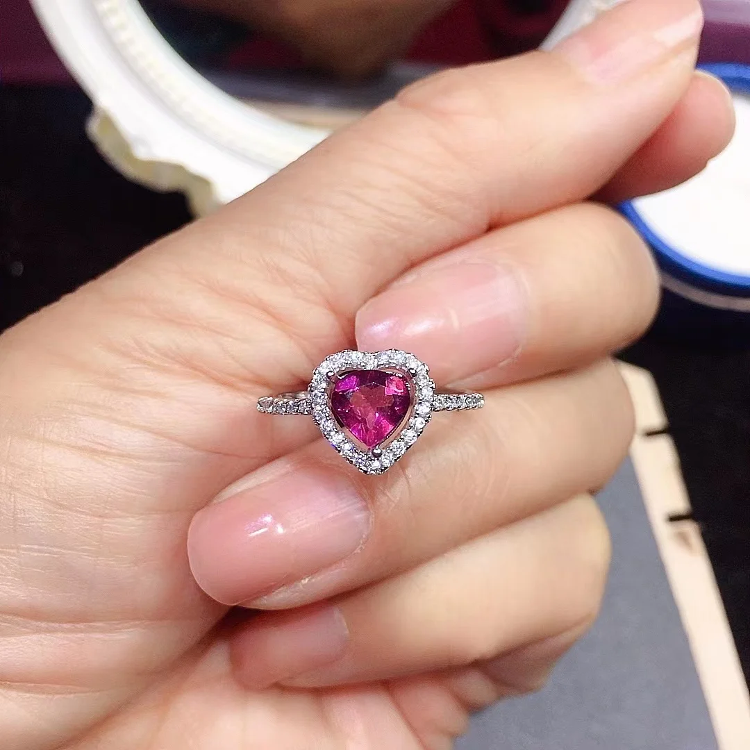 100% Natural Pyrope Garnet Ring for Emgagement 6mm 0.6ct VVS Grade ...