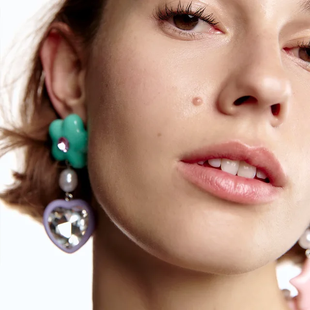 Daisy Grande's Instagram, Twitter & Facebook on IDCrawl