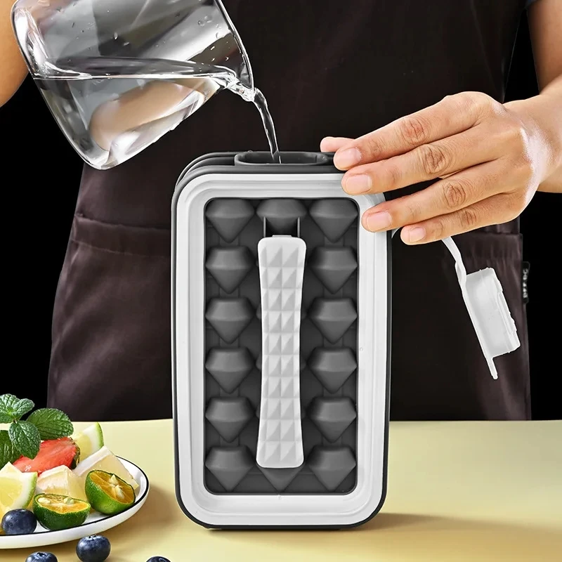 New-Ice-Cube-mold-Diamond-Shape-Ice-Maker-18-Ice-Cube-Mold-Foldable-Ice ...