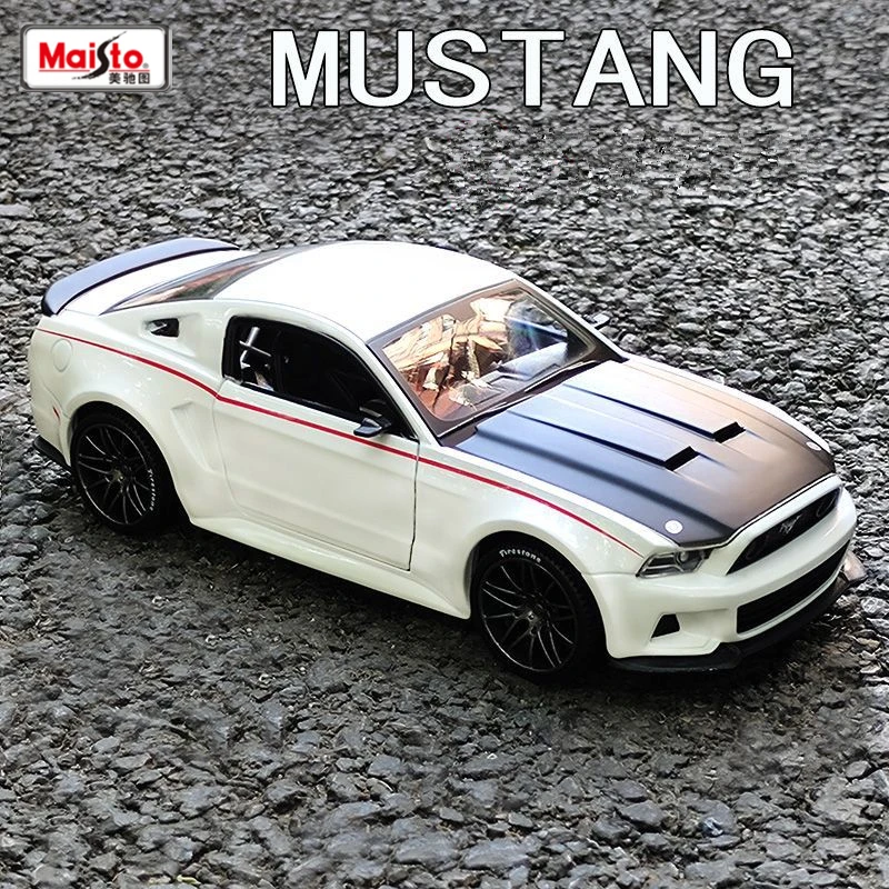 Maisto 1:24 Ford Mustang GT Street Racer Alloy Sports Car Model ...