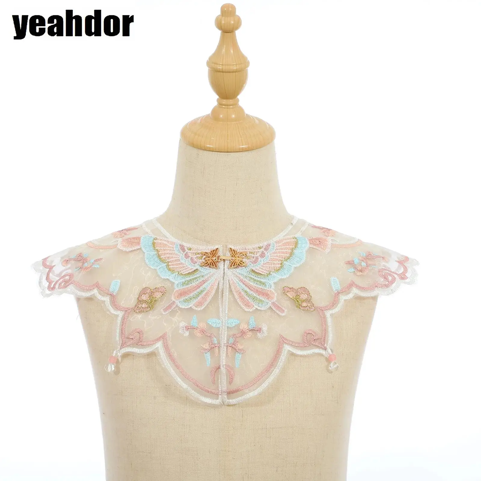 Traditional-Chinese-Embroidered-Capelet-Cloud-Shoulder-Delicate-Buckle ...