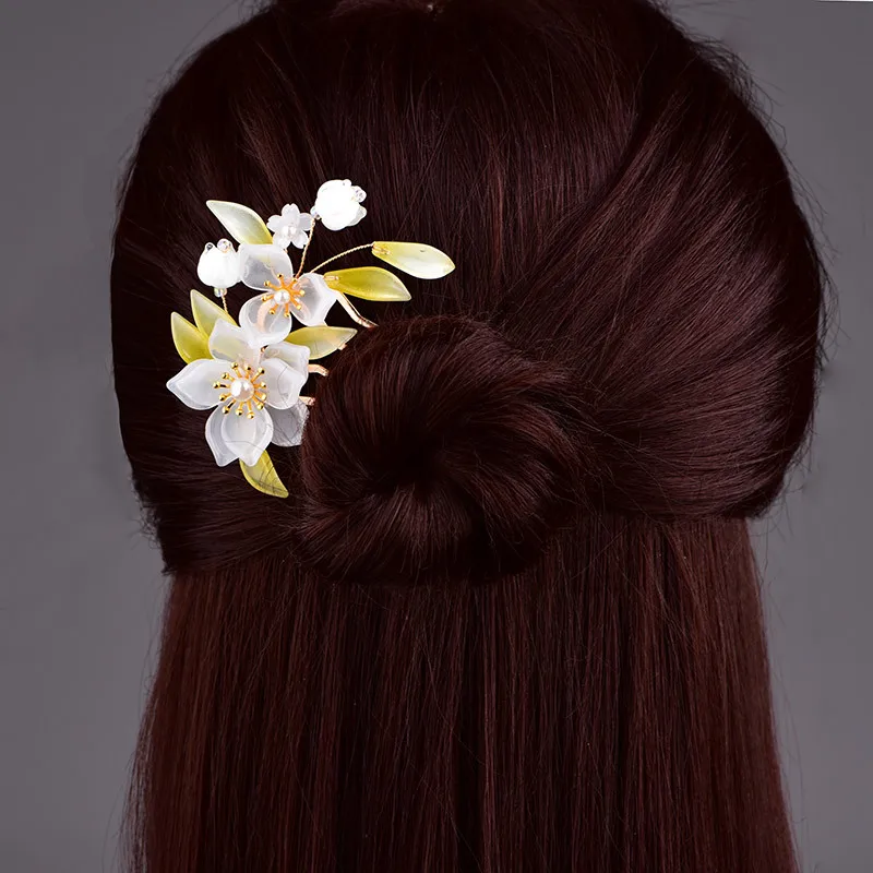 Stephanotis Flower Hair