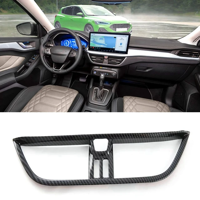 2022 Focus Titanium Interior