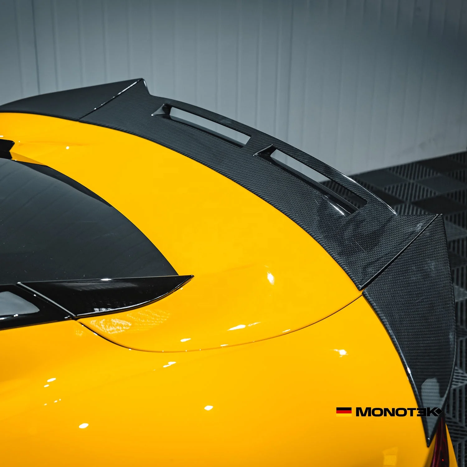 Latest-Design-Duck-Wing-Rear-Wing-Spoiler-Body-Kits-Carbon-Fiber-Rear ...