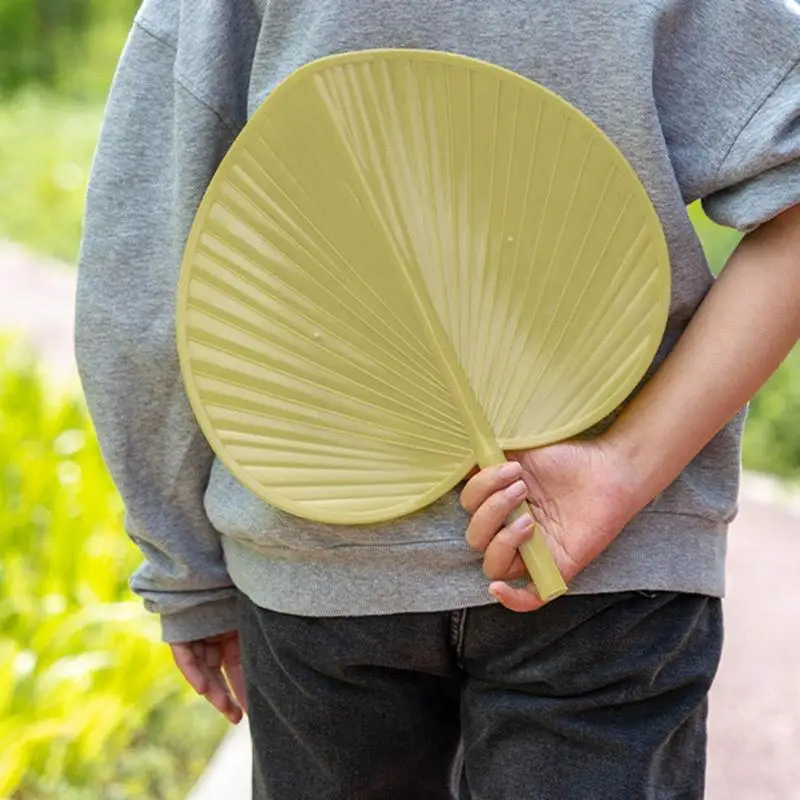 Chinese-Style-Handmade-Fan-Retro-Portable-Round-Plastic-Fan-New-Summer ...