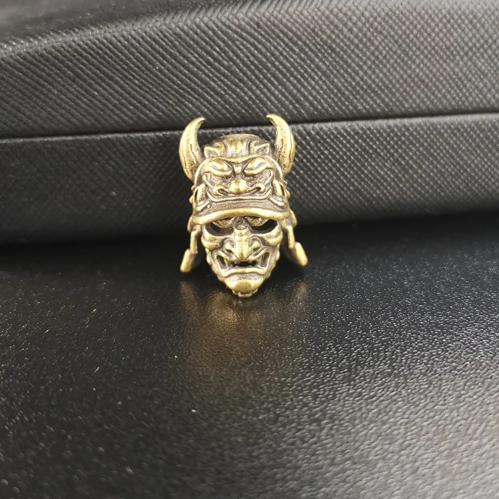 Japanese-Eagle-Nose-Samurai-Helmet-Brass-Knife-Bead-Brass-Woven ...