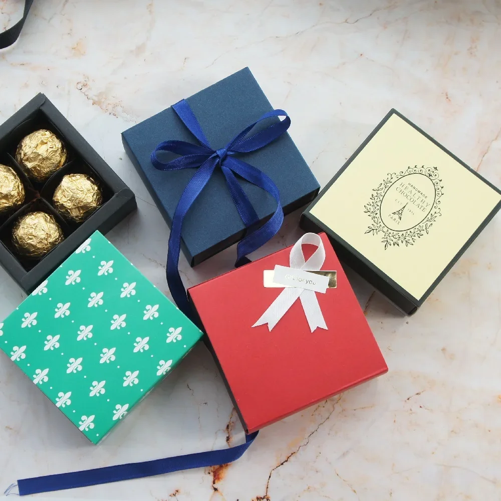9*9*3.5CM pure red blue color 10 set Chocolate Paper Box as valentine's ...