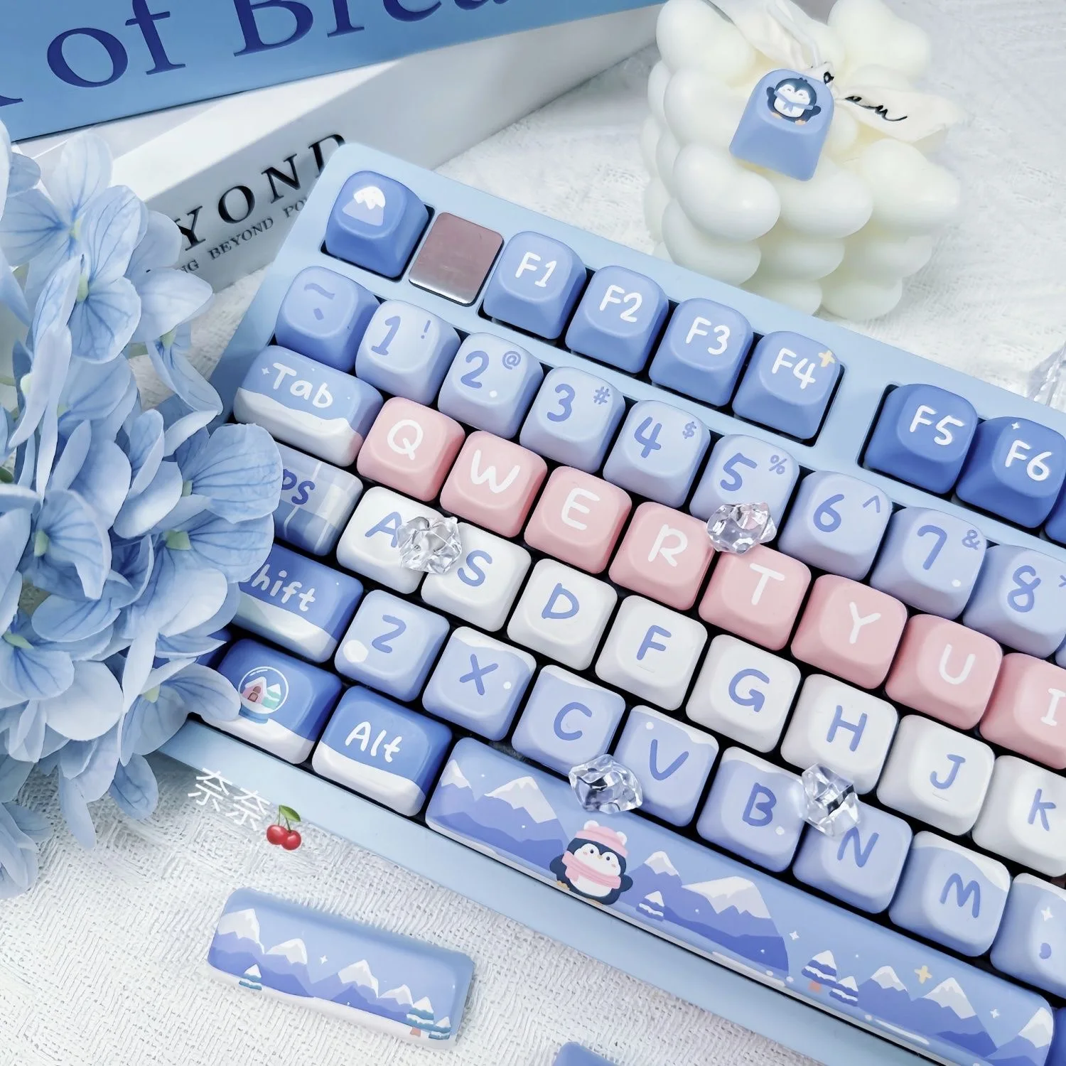 141-Keys-FOA-Keycaps-Gift-for-Girl-Cute-Penguin-Key-Cap-Sublimation ...