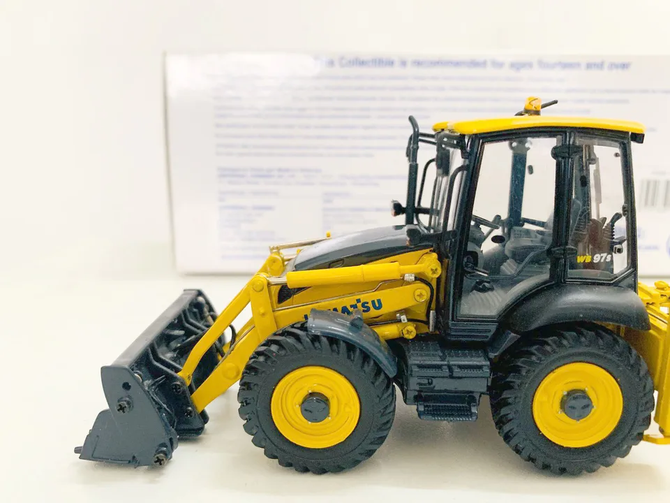 30th Anniversary Edition Collectible Diecast Masters 1:50 Cat 420F2 IT ...