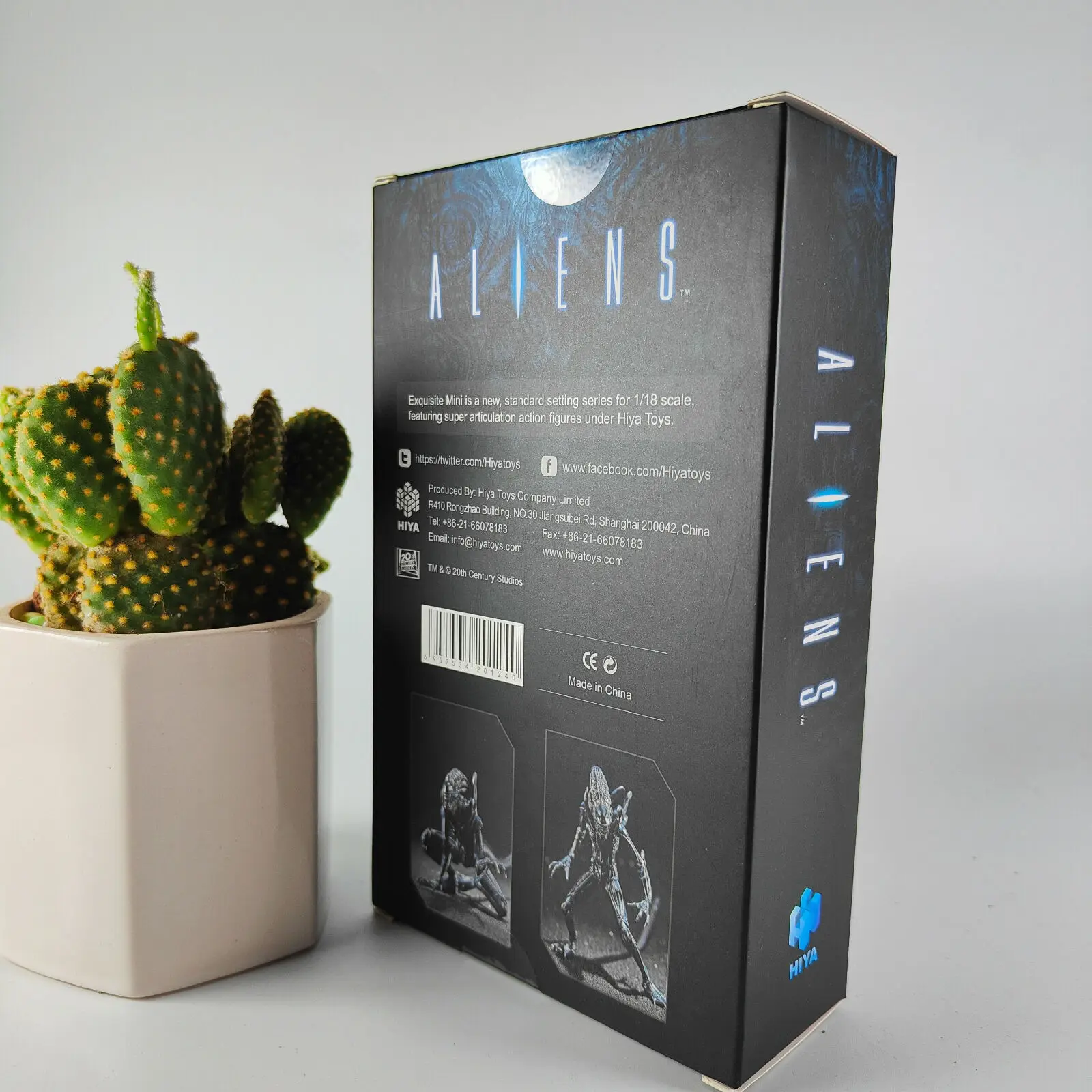 Toys-Aliens-Crouching-Alien-Warrior-1-18-Scale-Exquisite-Mini-Action ...