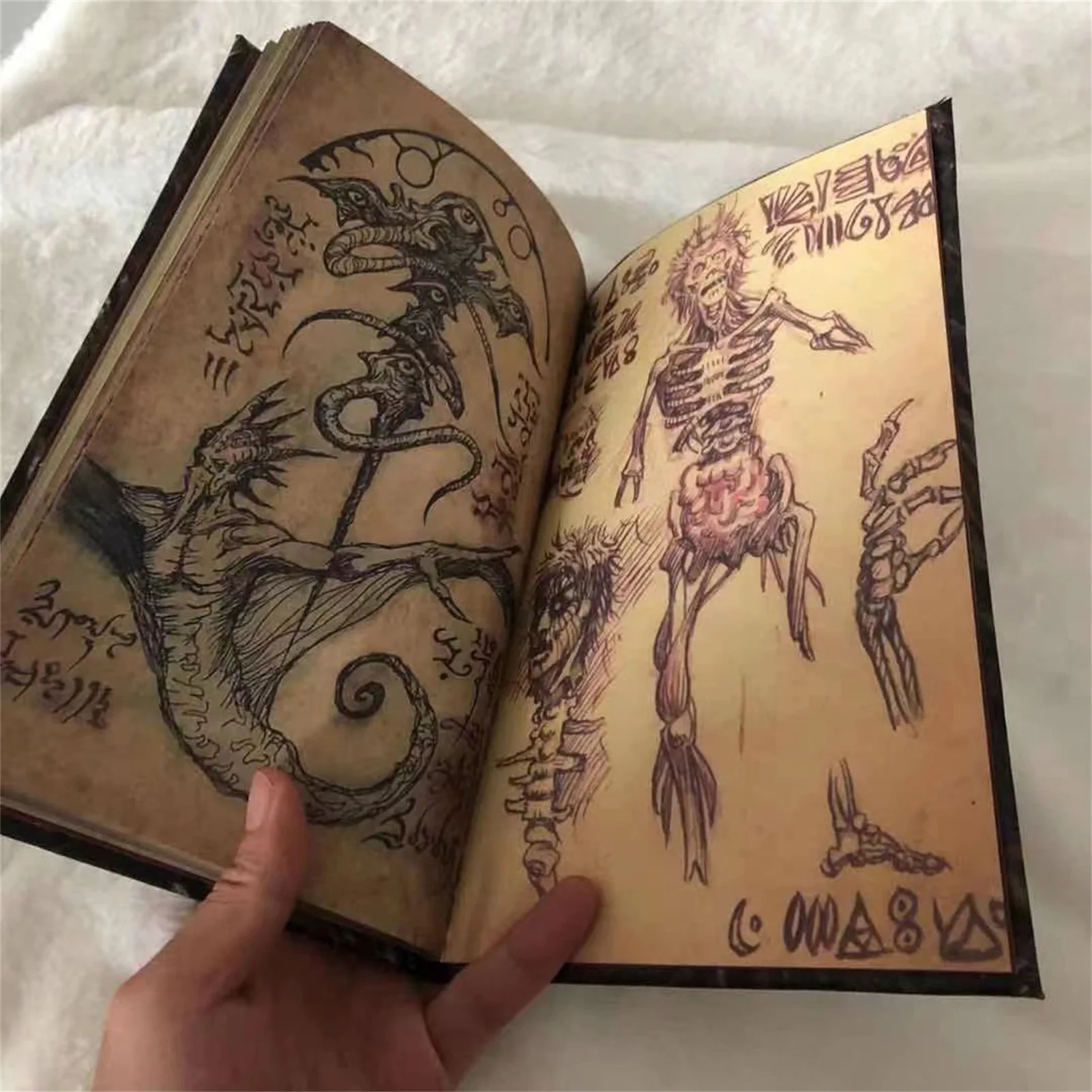 Necronomicon Evil Dead Pages