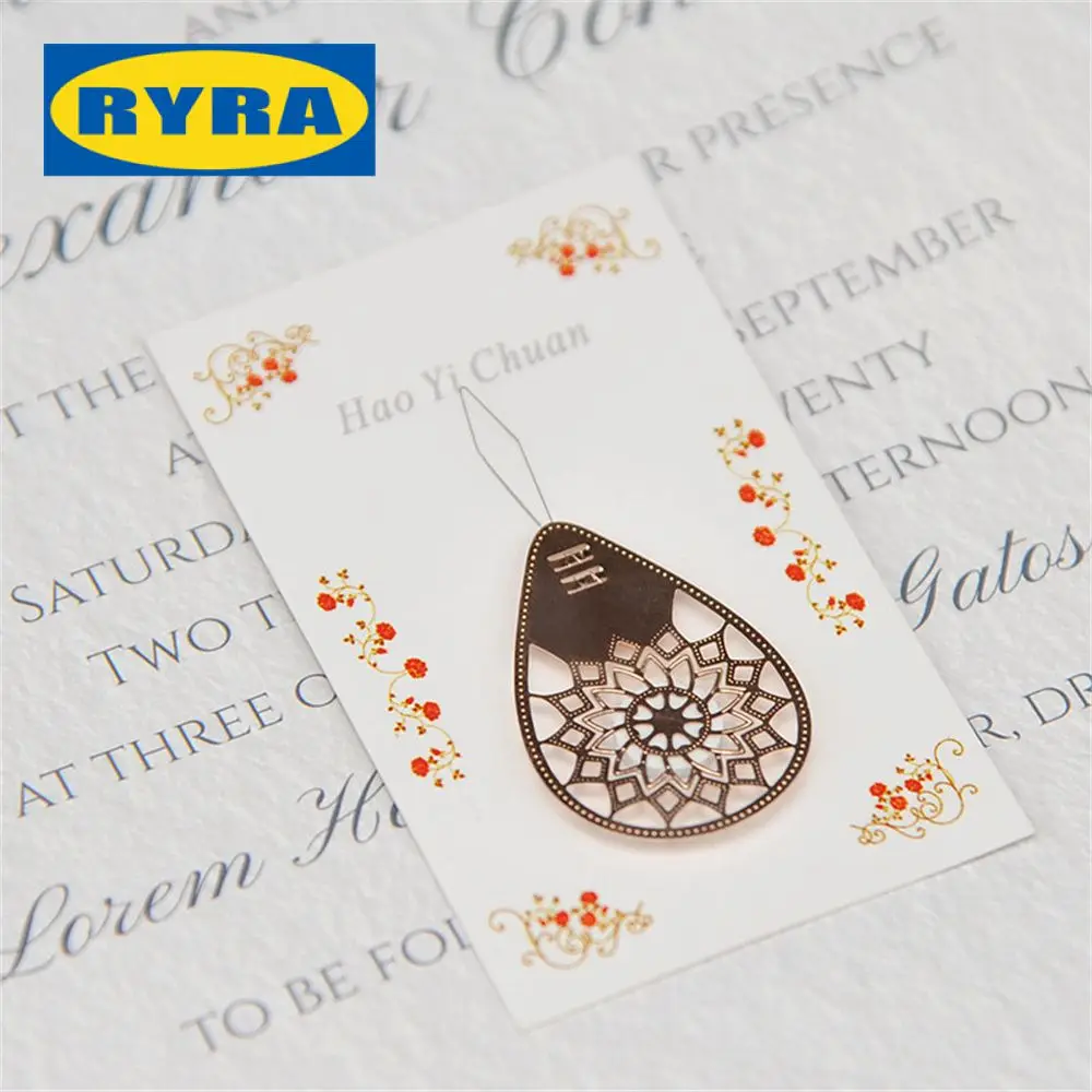 1-Portable-Mini-Gold-plated-Needle-Threader-Practical-High-end-Needle ...