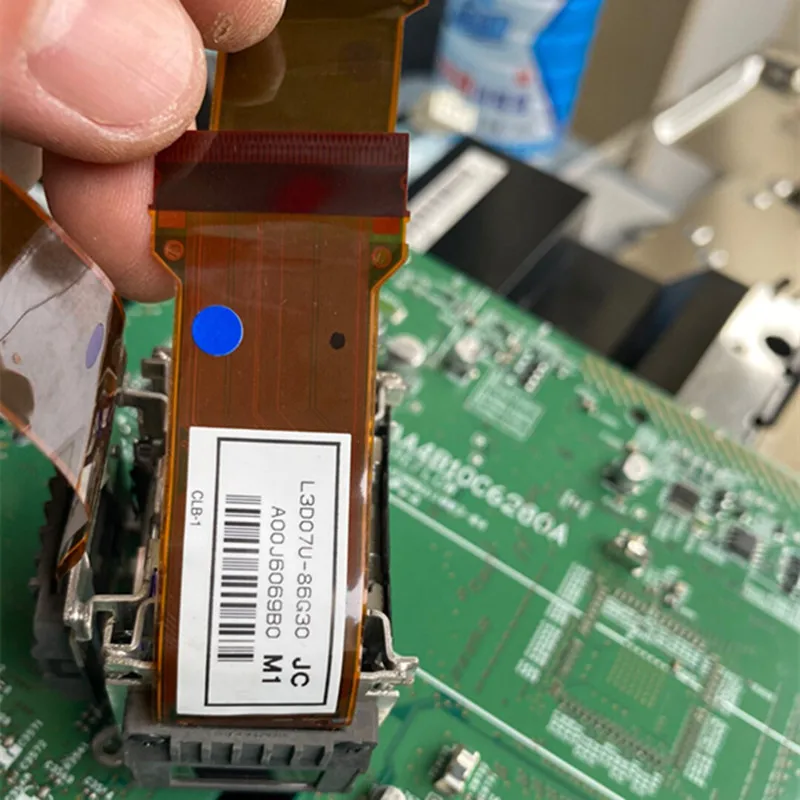 L3D07U-86G30 L3D07U-85G30 LCD Panel Prism Projector Whole Block For EH ...