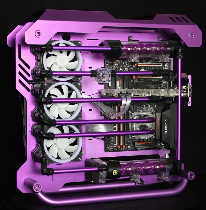 Liquid Cooled Cases