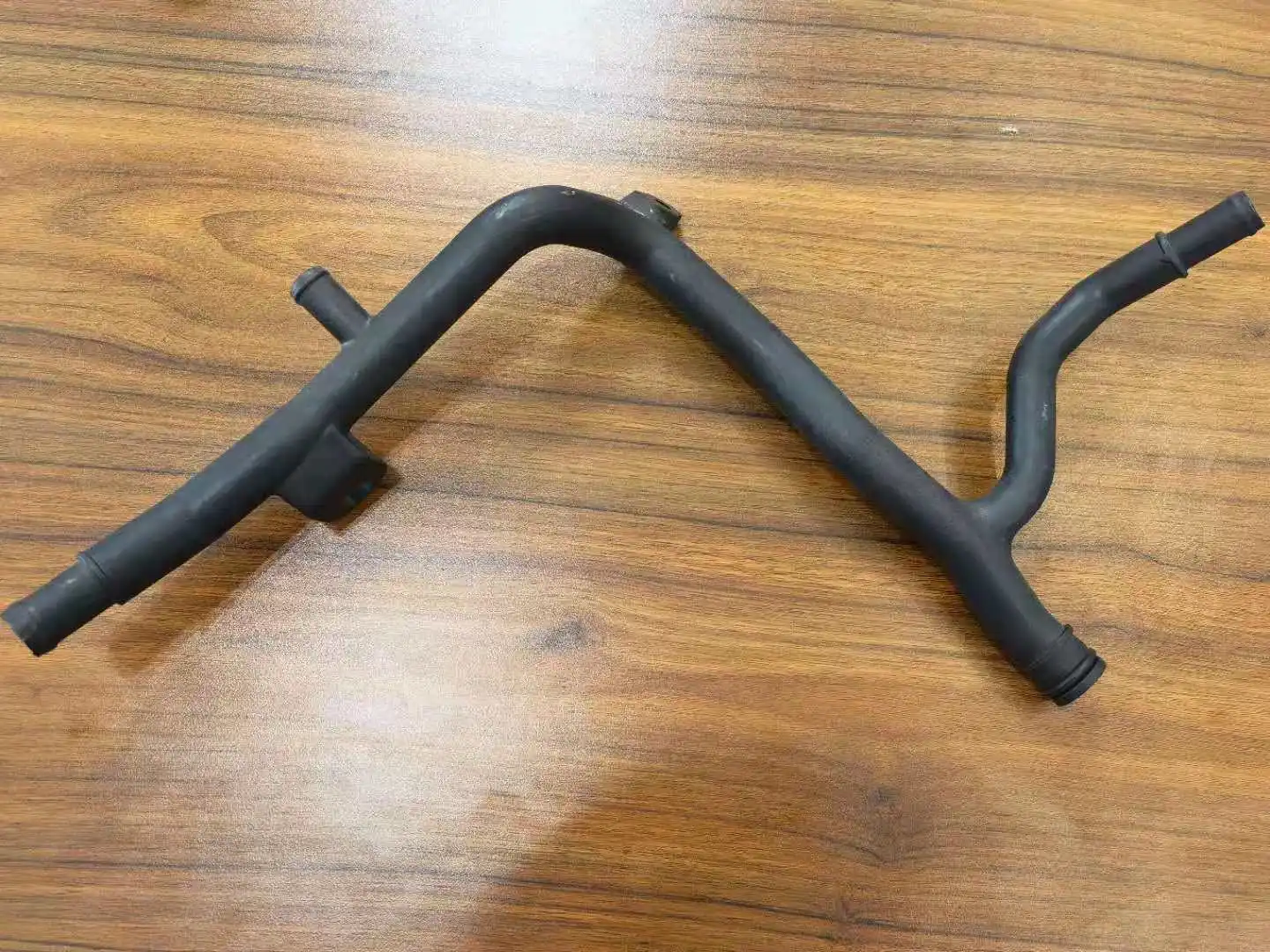 Tuber-a-de-agua-06A121065DE-para-VW-Jetta-golf-beetle-Audi-A3-S3-Skoda ...