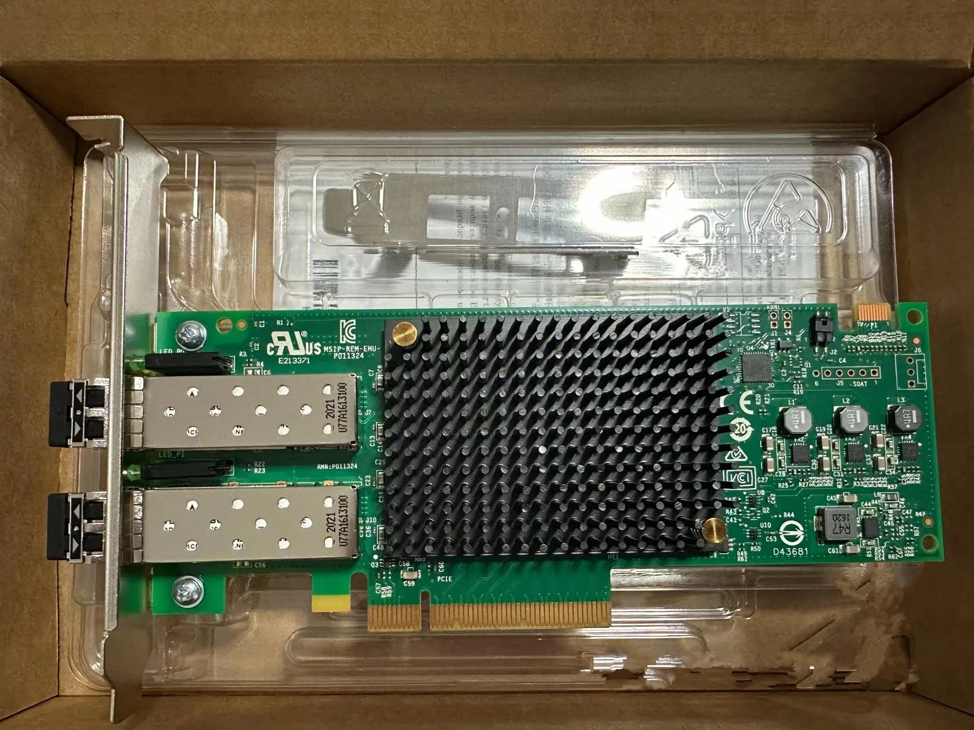 EMULEX Optic Channel Card 32G Dual Port LPE32002 2-Port 32GB Fibre ...