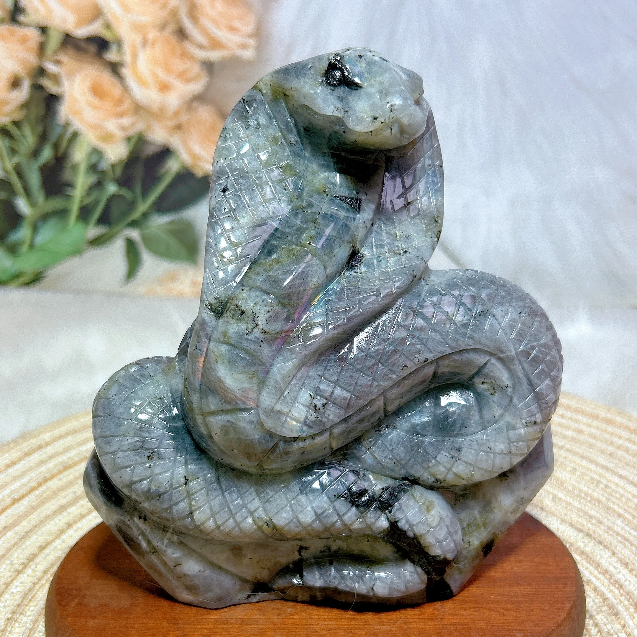 High-Quality-Natural-Crystal-Hand-Carving-Purple-Labradorite-Snake ...