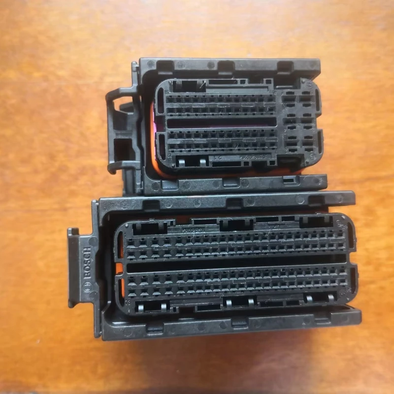 58-Pin-Or-96-Pin-Engine-Computer-Board-Plug-Connector-With-Terminal-For ...