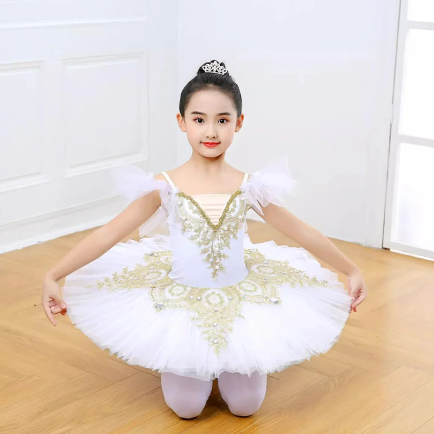 Professionelles Ballett Tutu für Mädchen – „Swan Elegance“ Weißes ...