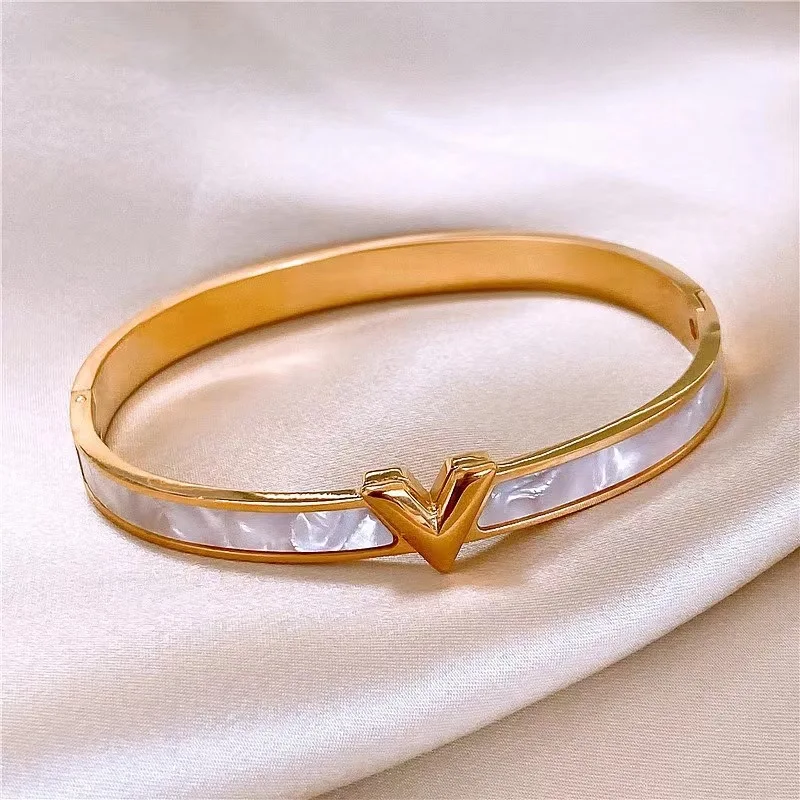 32-Classical-Style-Letter-V-Stainless-Steel-Bangles-bracelets-for-Women ...