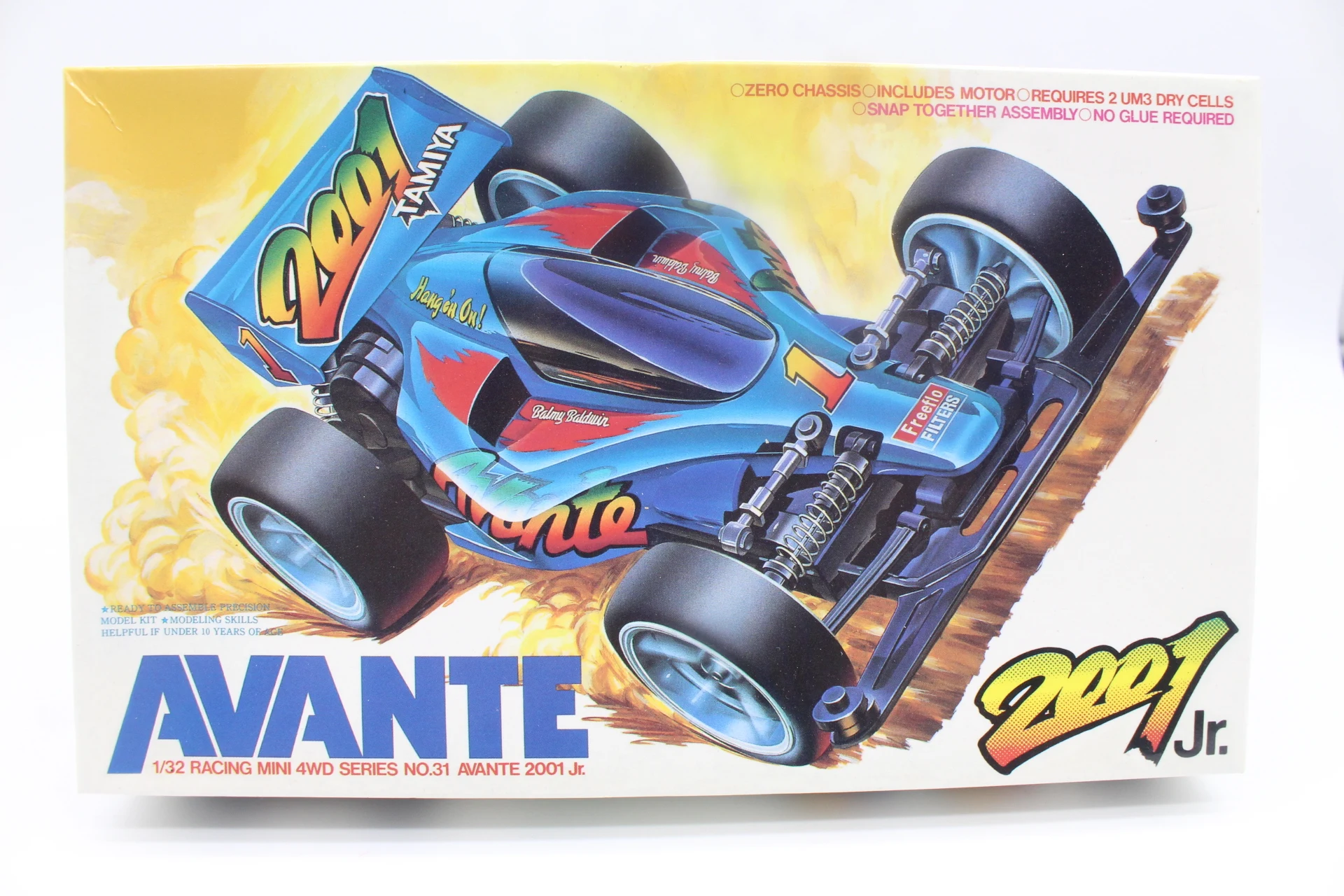 1-32-4WD-No-31-AVANTE-2001-Jr-Aero-Avante.jpg