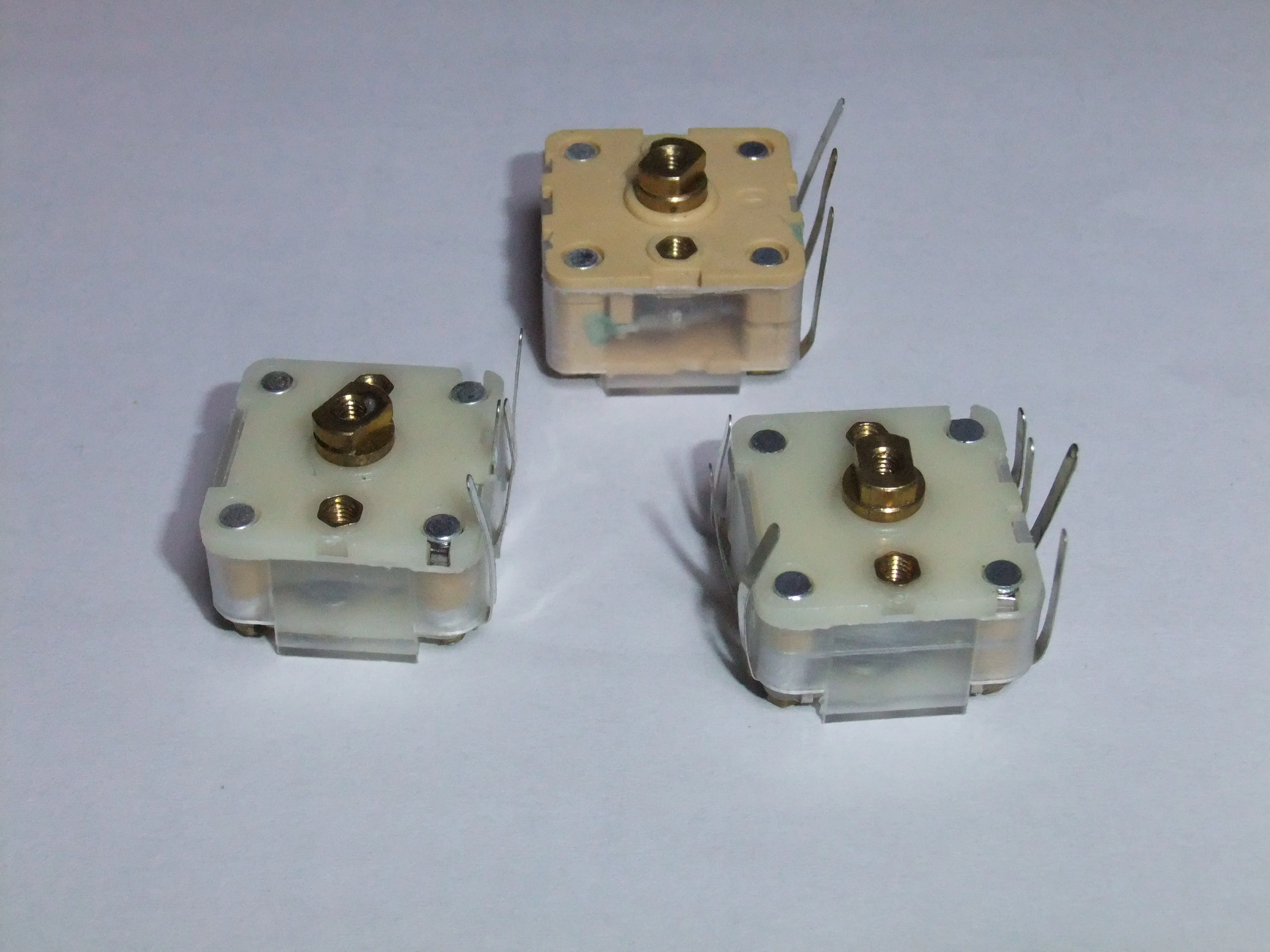 223P-223F-443DF-2-1mm-Hole-Shaft-Radio-Variable-Capacitors-Adjustable ...