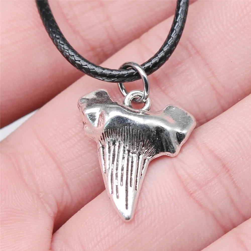 Imitation Shark Tooth Necklace | Authentic Shark Tooth Necklace ...