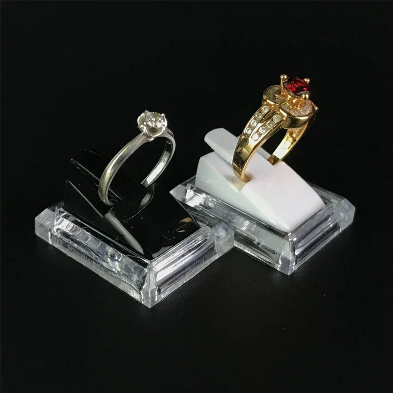 Mini Ring Holder Stand Plastic Ring Jewelry Tray Display Rack Ring ...