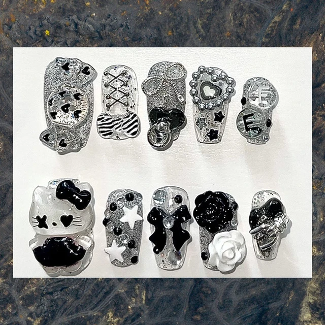 Hello Kitty Skull Bow